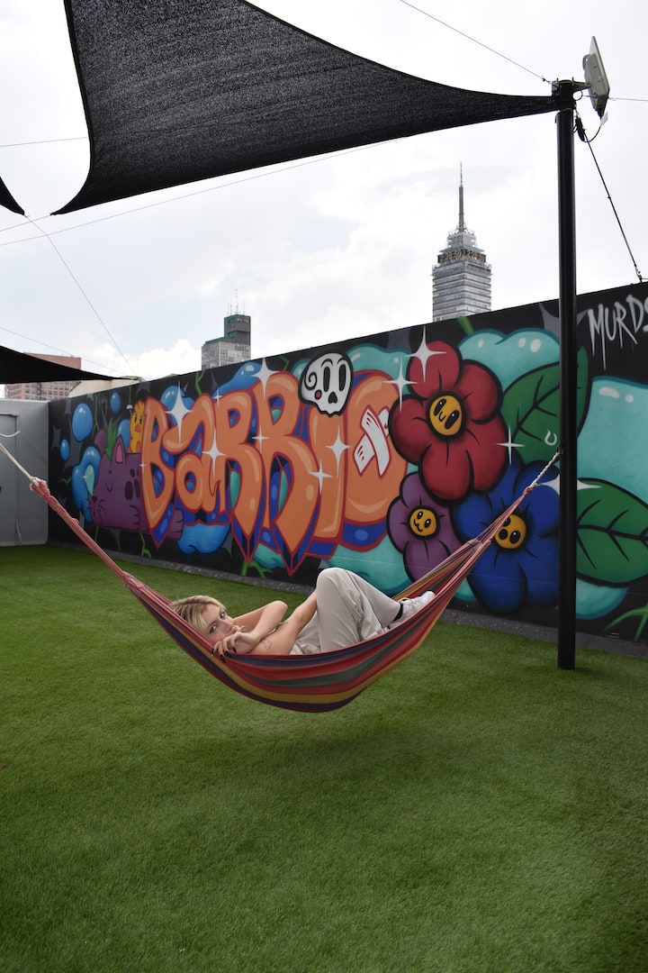Barrio Downtown Mexico City · Breakfast Included · - Ciudad de México