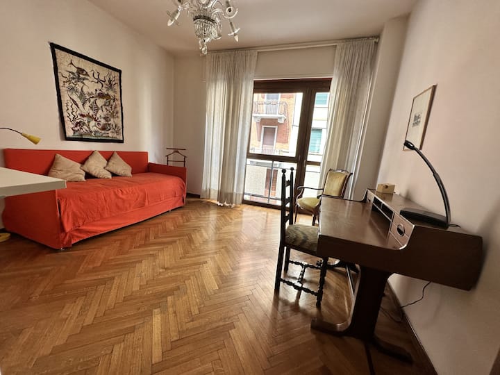 Appartement De 4 Pièces à S. Salvario (Zone Dante) - Turin