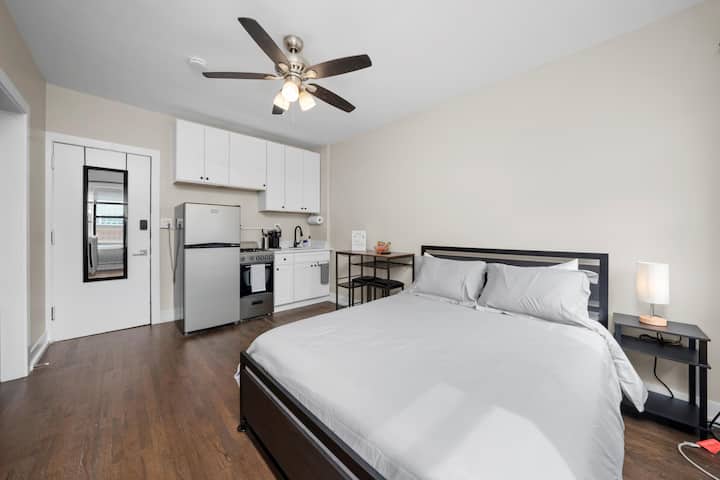Smart Lofts On Parkway - Chicago, IL