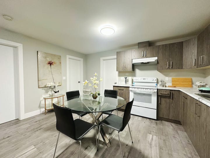Brand New 2 Bedroom Suite In Fraser Height - Surrey