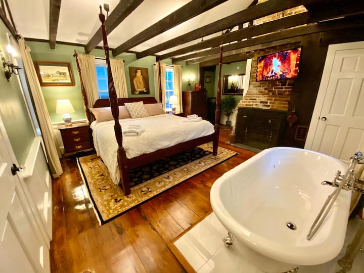 Silsbee's Rajah - Victorian Inn - セーレム, MA