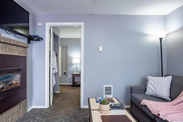1 Bedroom Suite W/ Spa, Seaside - Seaside Aquarium, Seaside