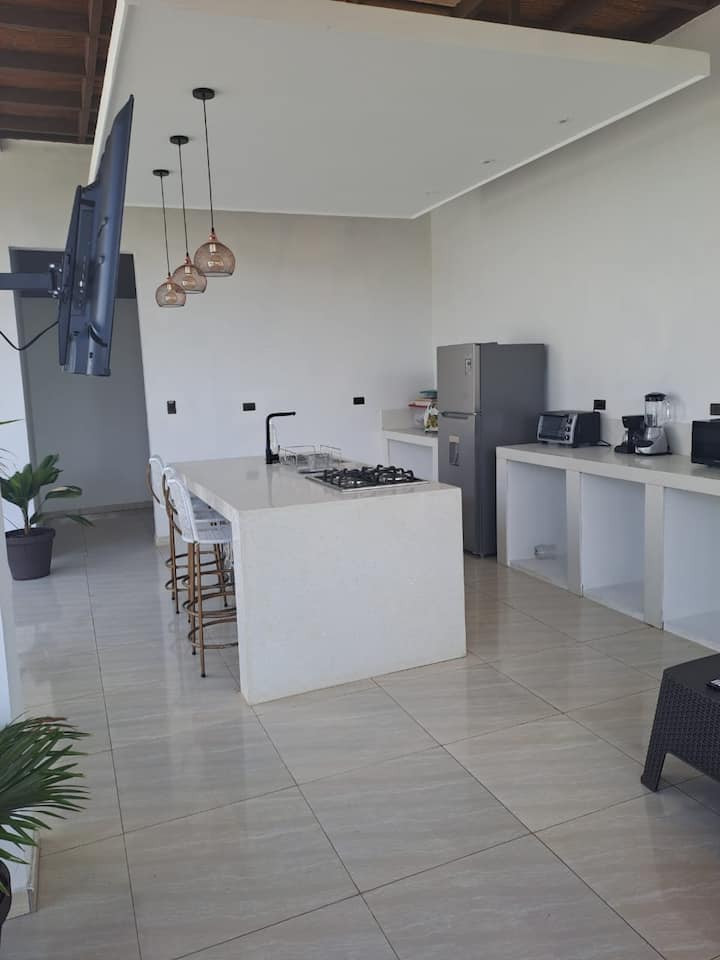 Residencia En Salinitas Los Cobanos: 30 Morros - Los Cóbanos