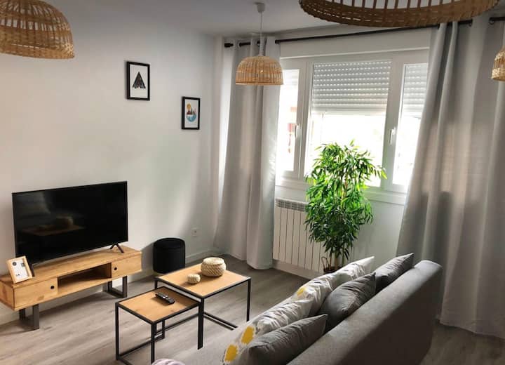 Apartamento Con Jardin Y Garaje - Zaragoza