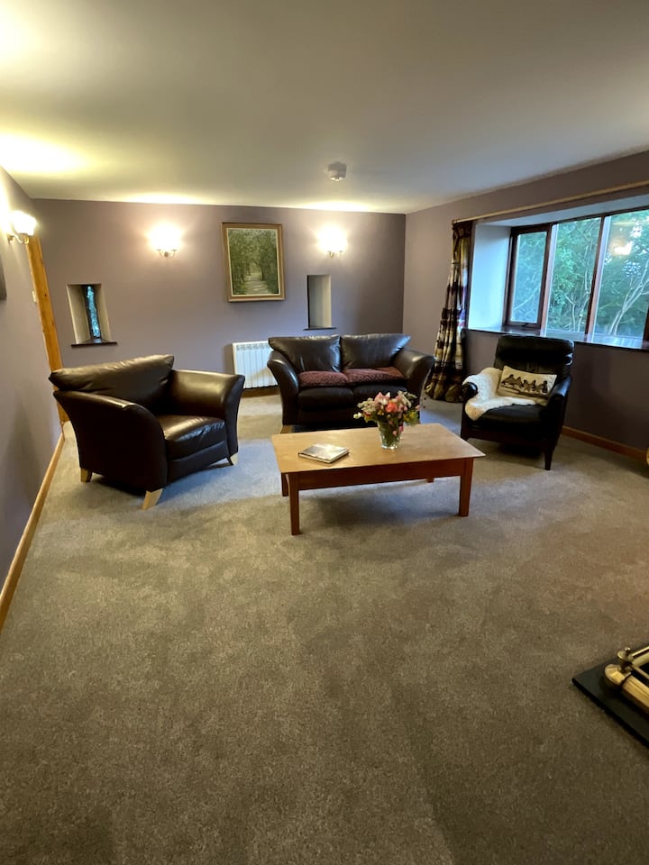 Lake District Cottage - Kendal