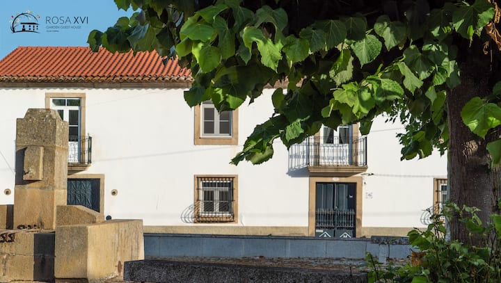 Rosa Xvi – Garden Guest House 2 Pax - Almeida