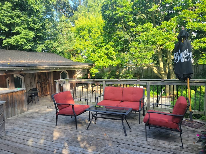 Brick Shore Retreat - Port Dover
