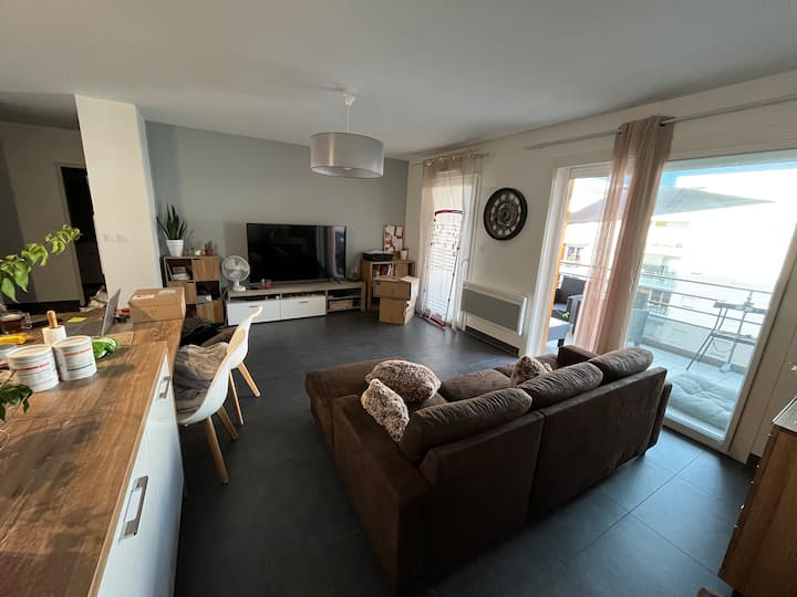Le 403 - Appartement T2 Avec Balcon - Albertville