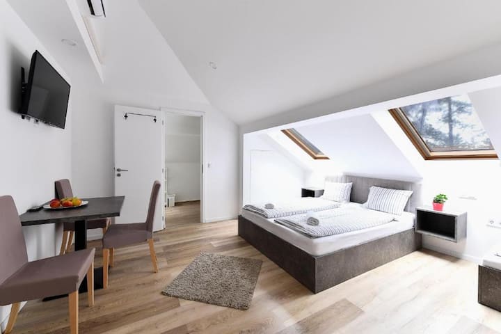 Villa Oliver2 Siófok - Studio Attic For 2 Persons - Siófok