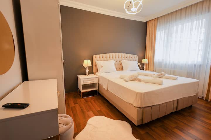 Golden Homes Luxury 3+1 Sea View Suites - Kavala