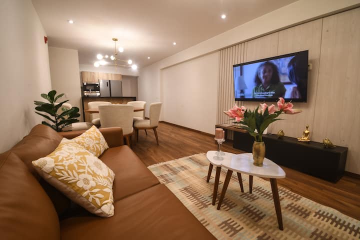 Luxury 3-bedroom Apartment In Miraflores - Peru