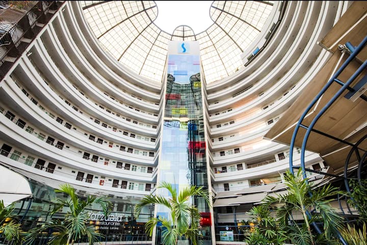 Suite De Lujo En El Hotel Spiwak Chipichape - Cali