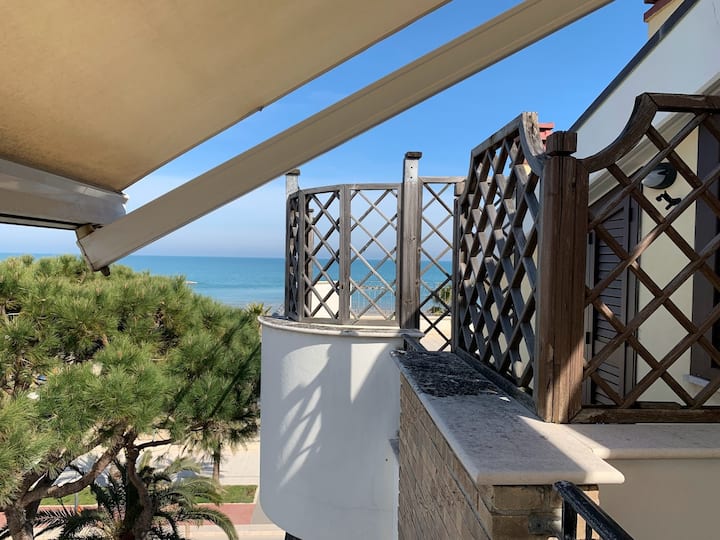 Mansarda Fronte Mare - Roseto degli Abruzzi