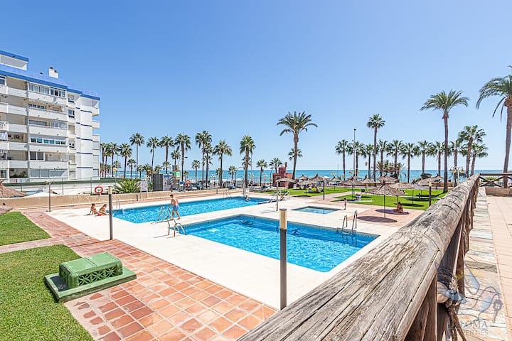 Aloha Playa Suite With Sea View - 1º Line - 베날마데나