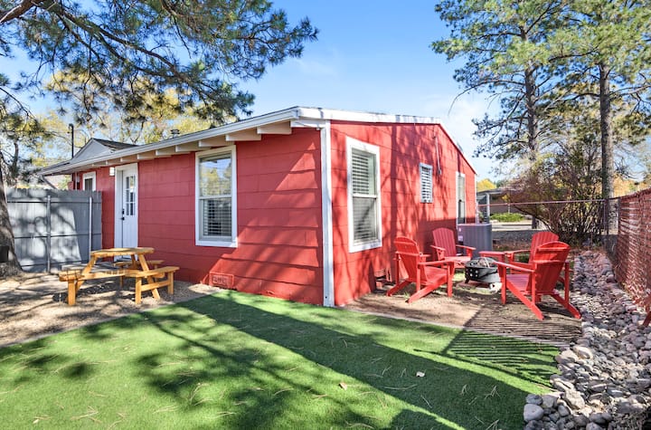 Downtown Strawberry Bungalow W/fenced Yard, Ac, Wd - フラッグスタッフ, AZ