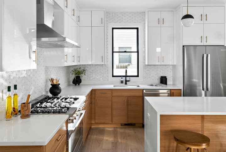 30+ Days. New Luxury Townhouse, 6 Miles To Boston - Newton, MA