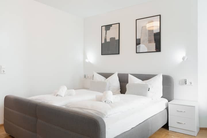 Lake-suite |Stayunix| Lake-terrace-netflix-working - Radolfzell am Bodensee