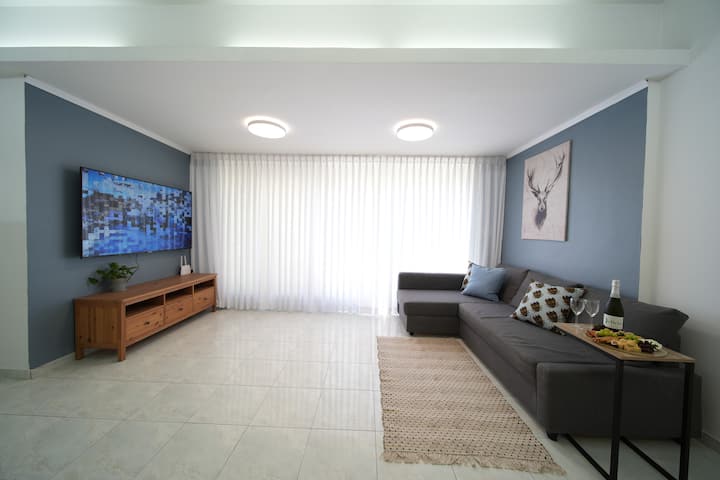 J-hills Lincoln Apartment - 예루살렘