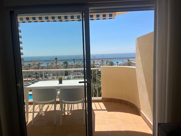Sur Suites La Marina Frente Al Puerto Deportivo. - Fuengirola
