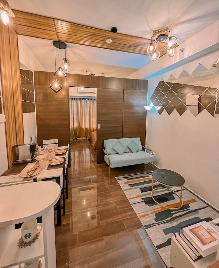 Makati/airresidences-casalasluces/fastwifi/netflix - Makati