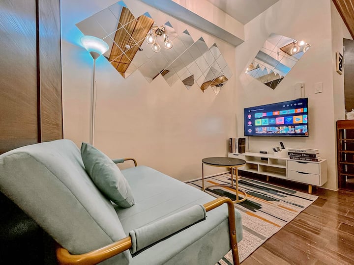 Makati/airresidences-casalasluces/fastwifi/netflix - Makati