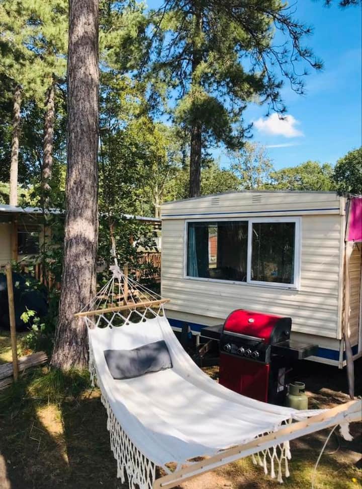 Gezellige Caravan Met Voortent. - Egmond aan Zee