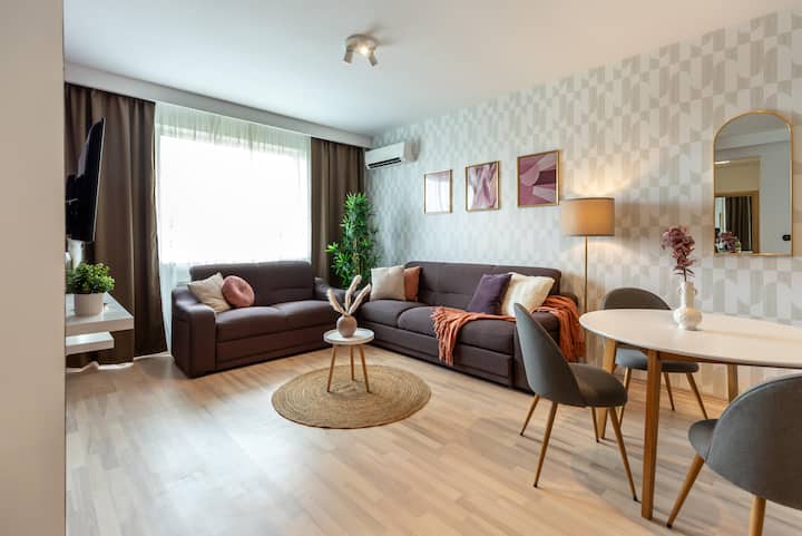 Perfect Home: Cozy 2br Apt & Balcony In Baneasa - Bucharest Henri Coandă Airport (OTP)