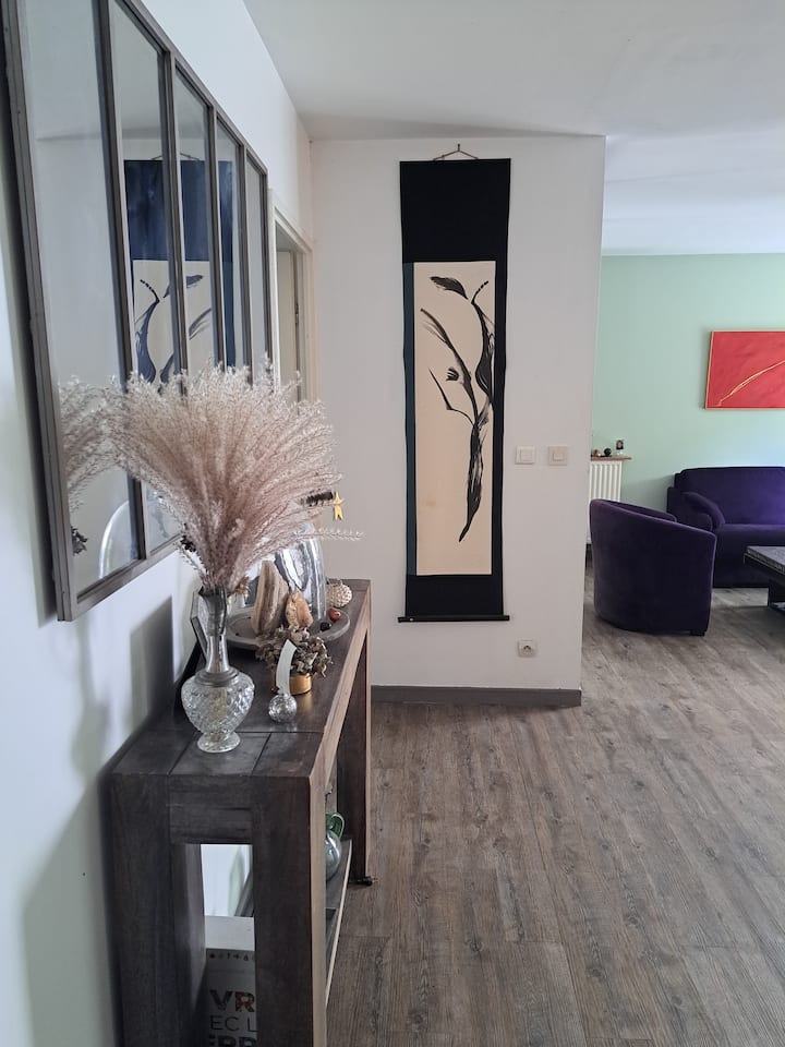 T2 Cosy, Proche Paris, Jardin + Parking Privé. - Puteaux
