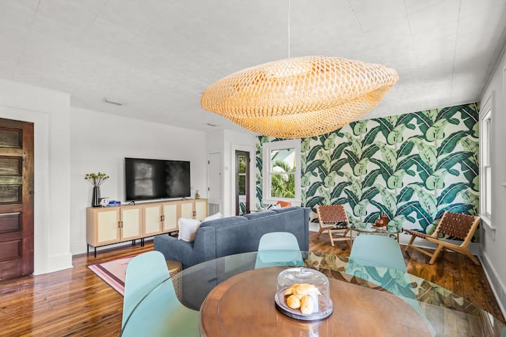Julia Place-walk Downtown From Old Florida Glam! - Sarasota