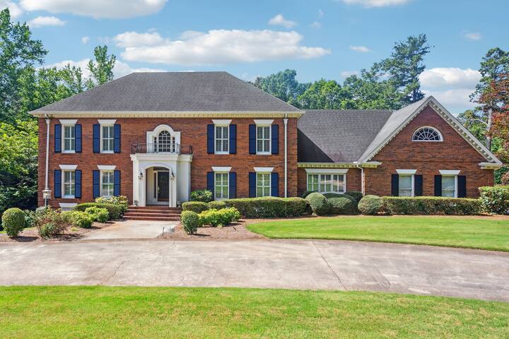 Near Lionsgate/luxurypool/spa/slps 14 - Douglasville, GA