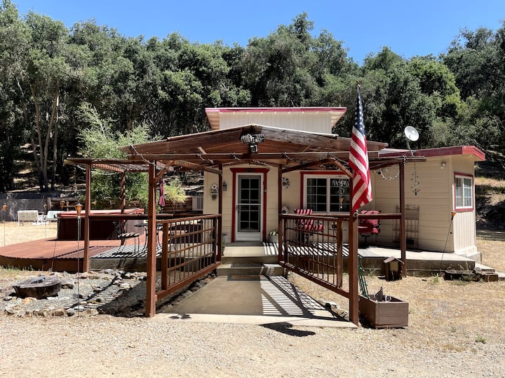 Cabin In The Oaks! Private Spa! Outdoor Shower! - Halter Ranch, Paso Robles
