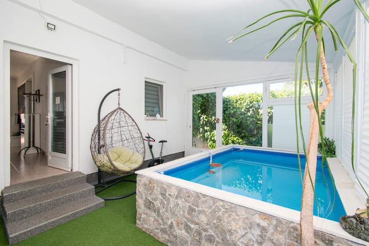 Holiday Home Kala - Brodarica