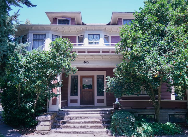 Apt 1, Sweet Suite - Eugene, OR