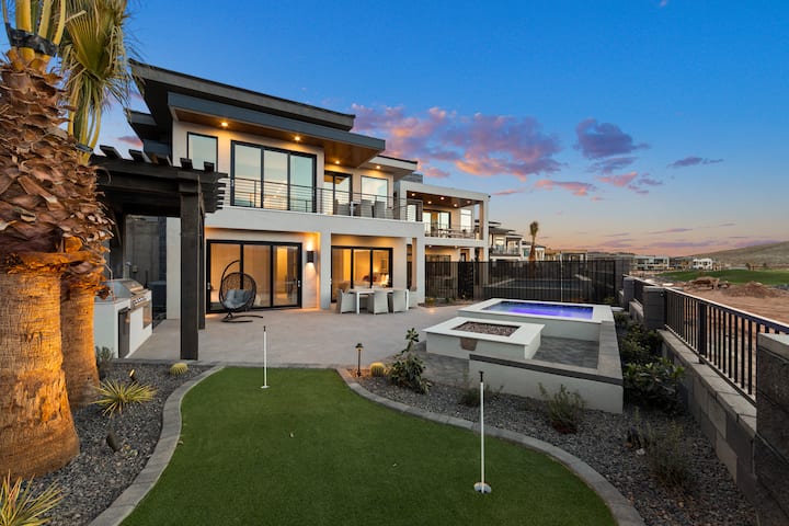 Luxury St George Golf & Zion National Get-a-way - Utah