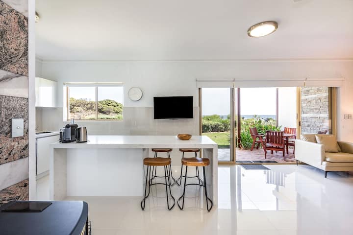Canal Rocks Oceanview D12 - Yallingup