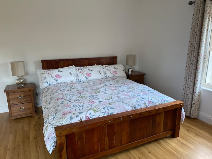 Claddagh House - Portlaoise