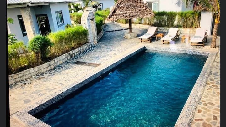 L’oiseau Du Paradis Pour 4 Pers. Piscine Partagée - Madagascar