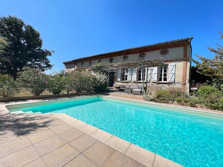 La Marquise – Maison Familiale - Piscine & Jardin - Portet-sur-Garonne