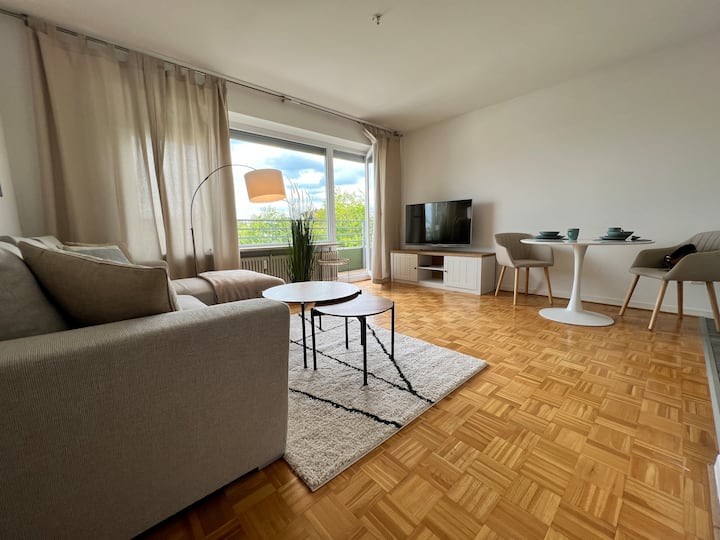 Exklusives Wohnen Mit Weitblick - Haan