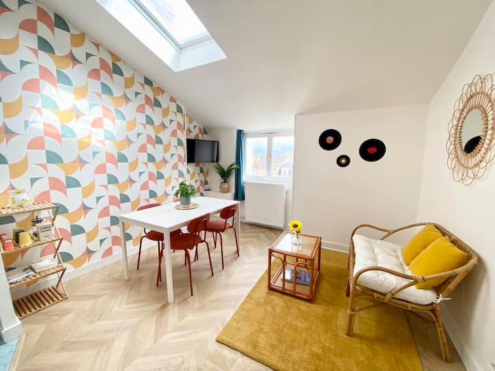 Appartement Pop En Hyper-centre - Orléans