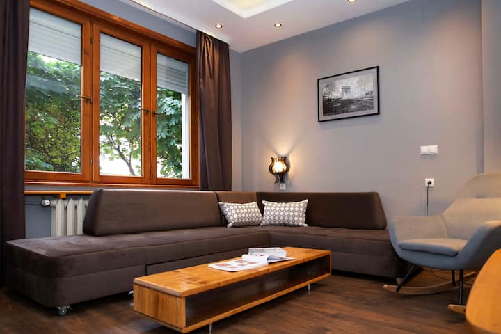 Central Sofia 3bedroom Apartment - Sofya