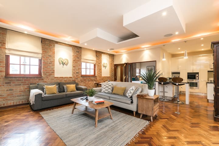 Nyc Styled, 3 Bed, City Centre Apartment! - Johannesburg