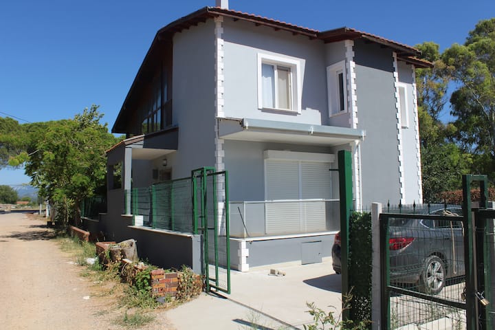 Doğa Içinde Plaja Yakın Villa - Urla