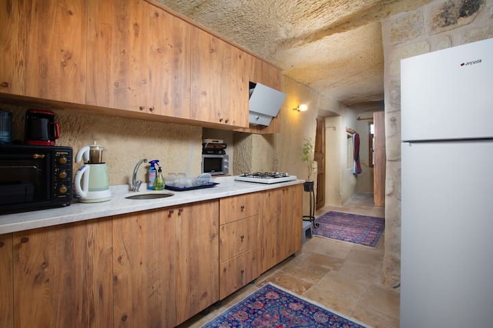 Anatolian Mosaic Rock Cave Suite - Turkey