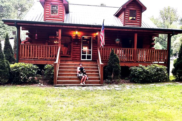 Country Cottage - Maggie Valley, NC