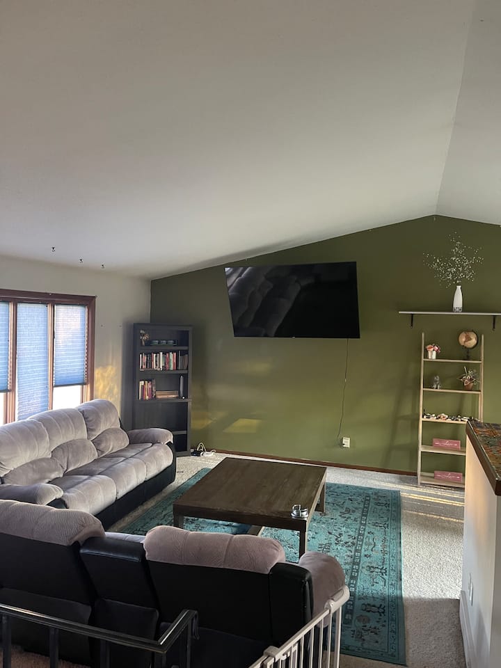 Black Hills Sunsets  4 Bed/2 Bath - Rapid City, SD