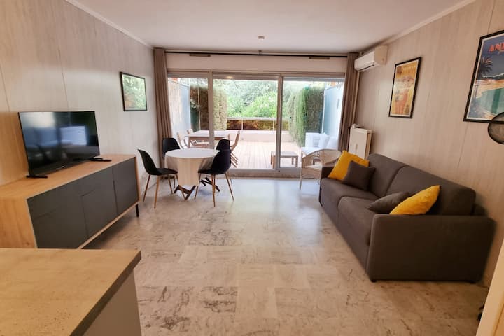 Superbe Appartement Avec Piscine - Antibes