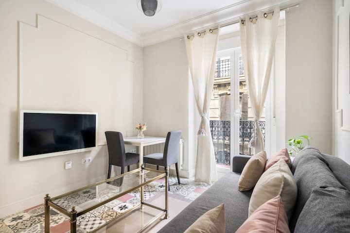 Nice Flat In Las Letras District. - San Blas
