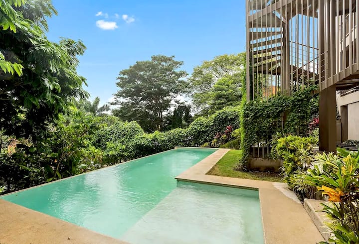 Upscale Tamarindo Retreat – Ocean View & Concierge - Tamarindo