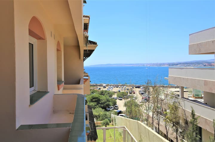 Estepona Port Apartment Puri - エステポナ